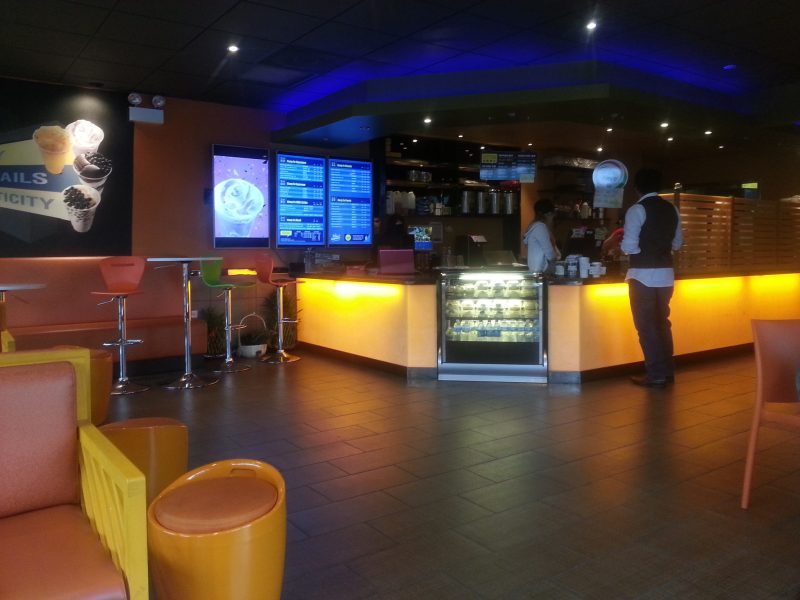 Kung Fu Tea Interior - BubbleTeaology